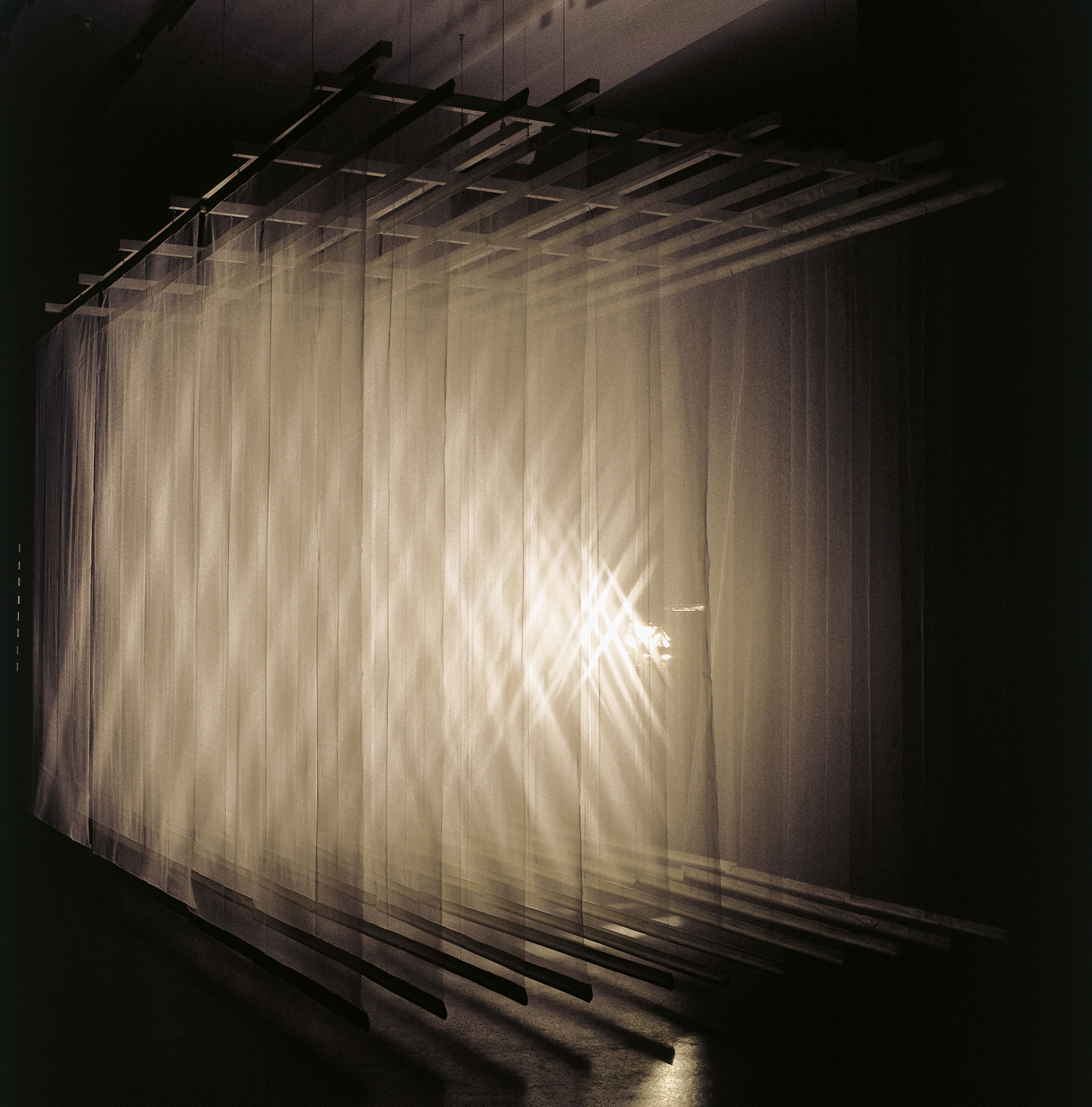 Continuel-lumière | Daros Latinamerica Collection